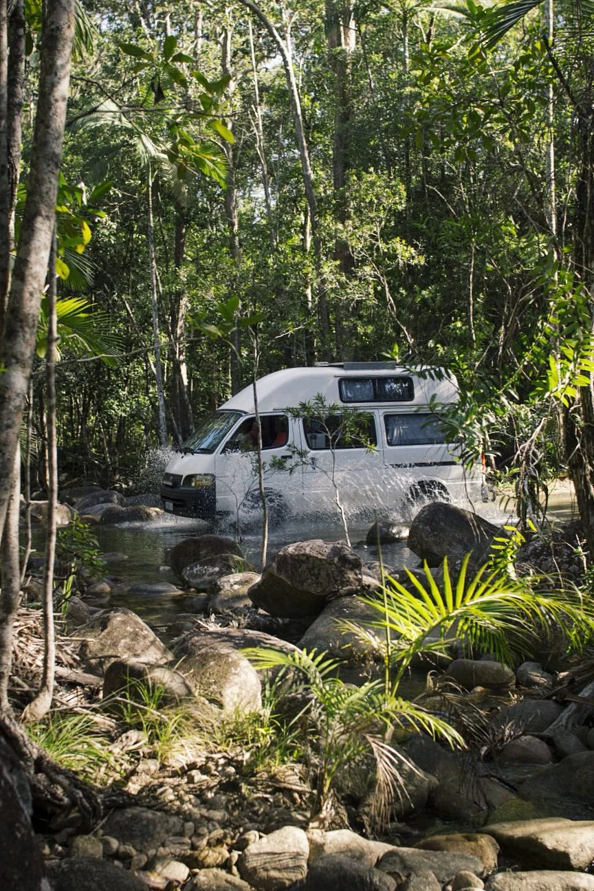 Ele & Sam — Vanlife