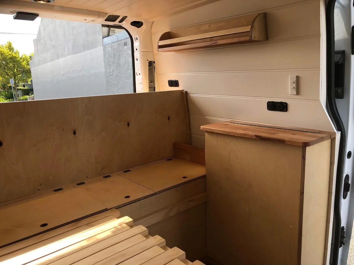 Roslyn's Ford Transit Custom SWB — Vanlife