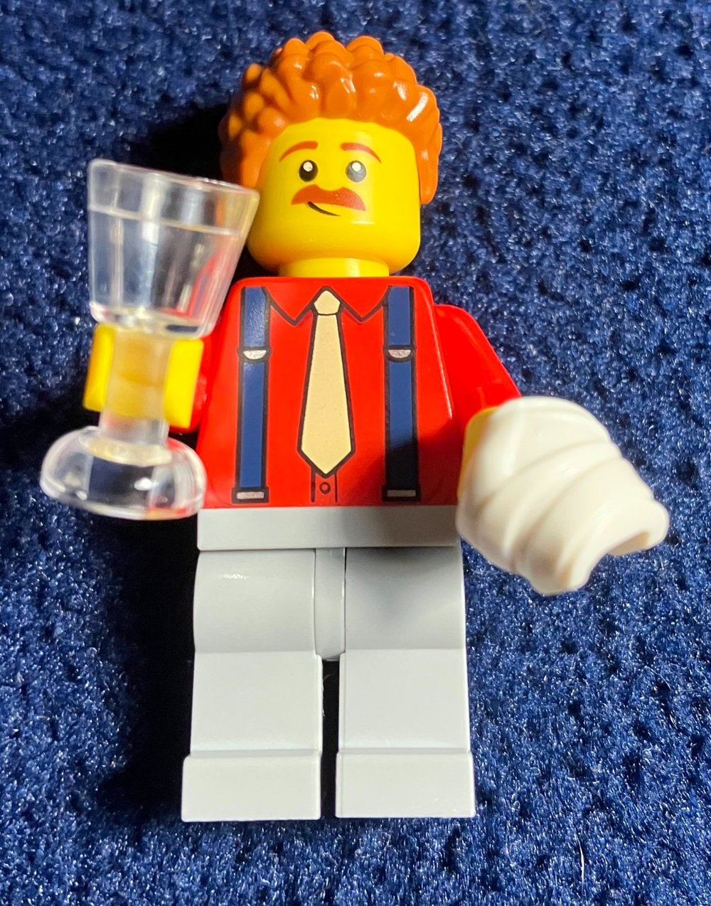 A Place Where Minifigures Can Go to Drink Adult Beverages — Bricks for ...