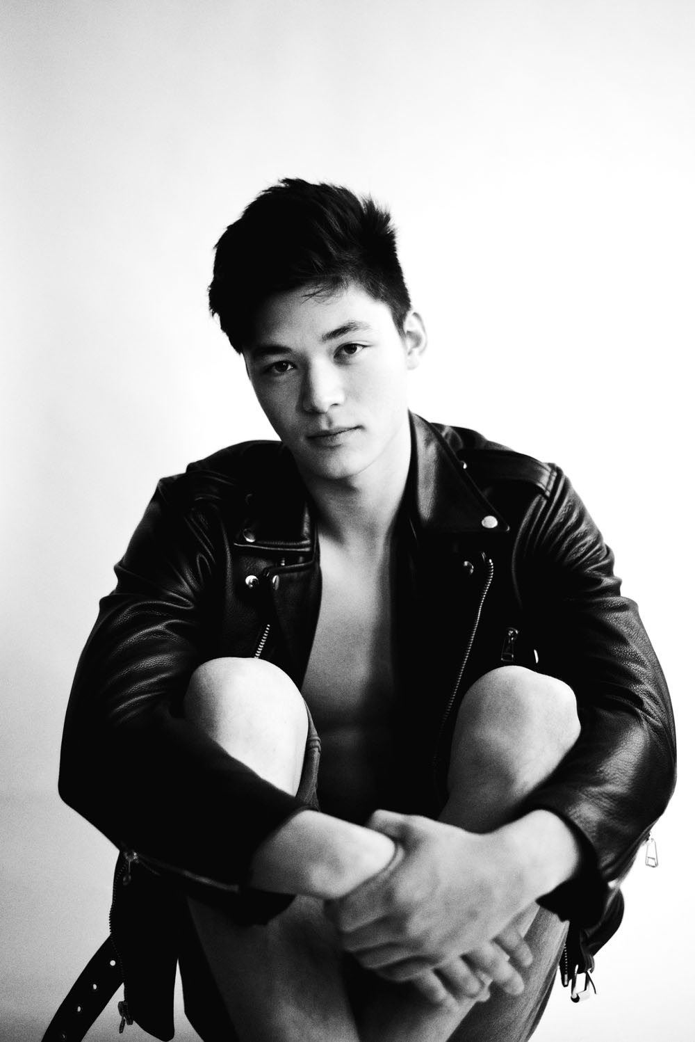 MODEL CITIZEN: JOSHUA BERTELL @ LA MODELS — SUSPEND