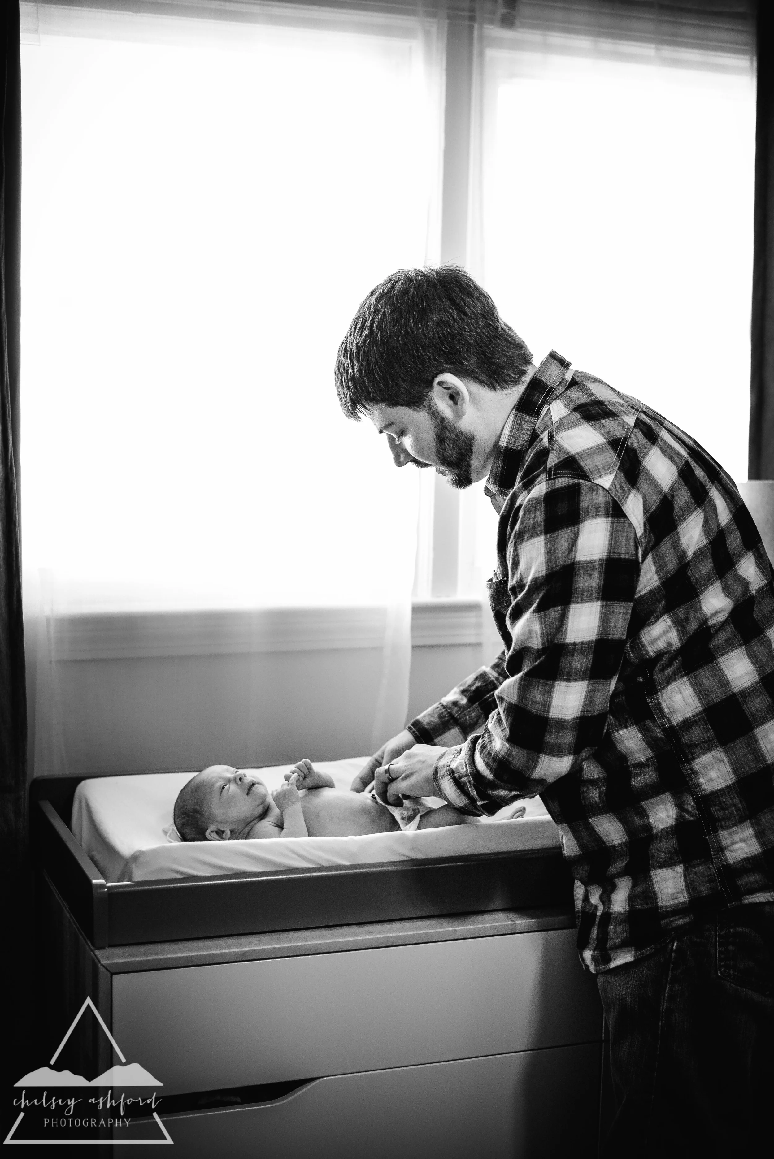 Precious baby boy// Lifestyle Newborn — Chelsey Ashford Photography