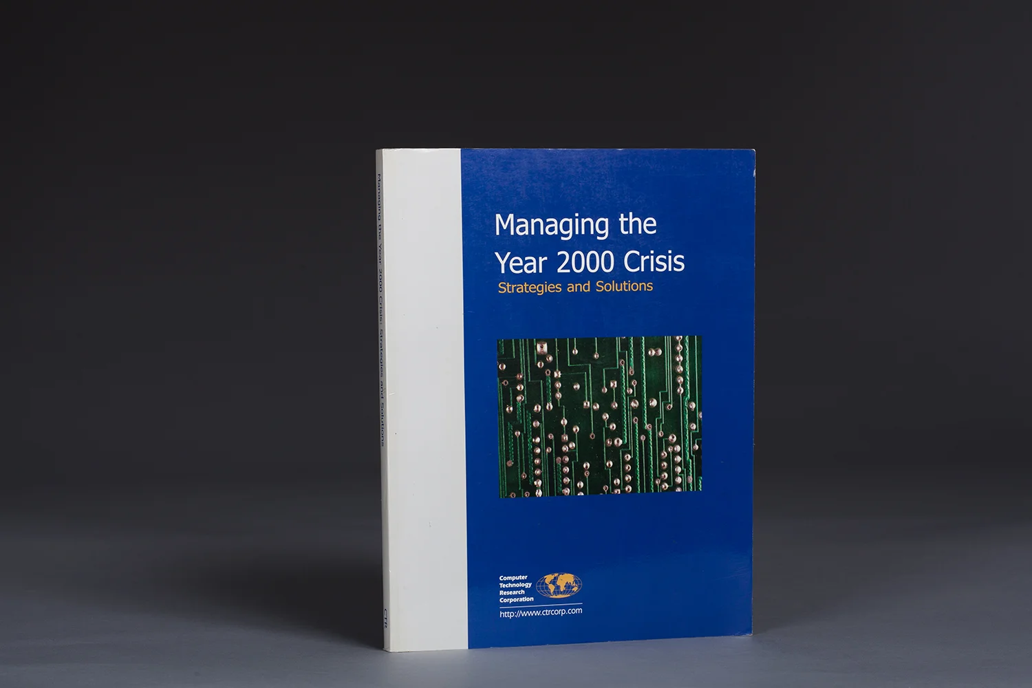 Management Books from Y2K — Computers in Crisis