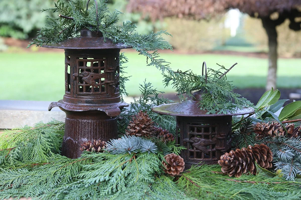 A Festive Guide to Christmas Decorating — Made on 23rd