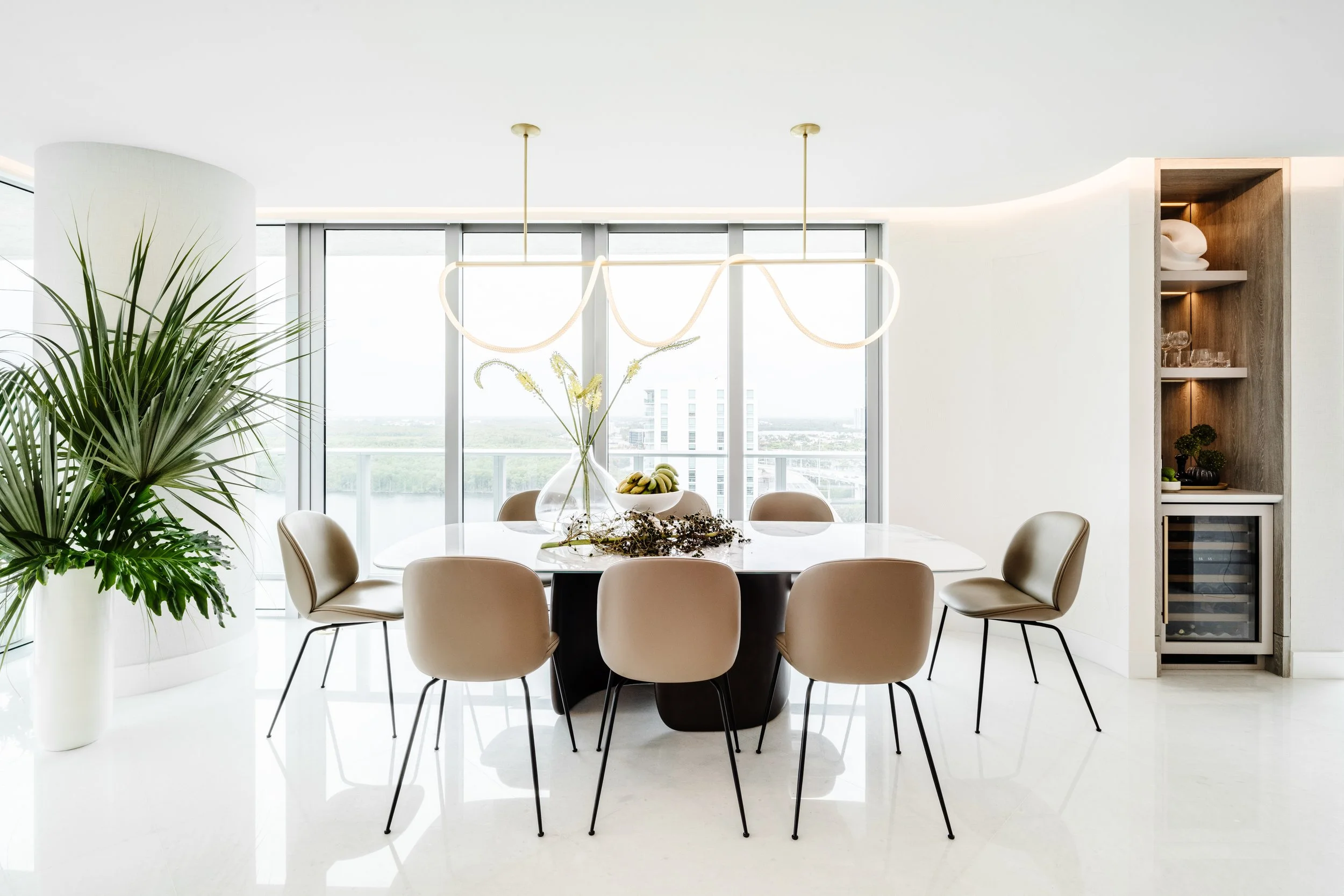 LUKE LAMP CO | CHANDELIERS