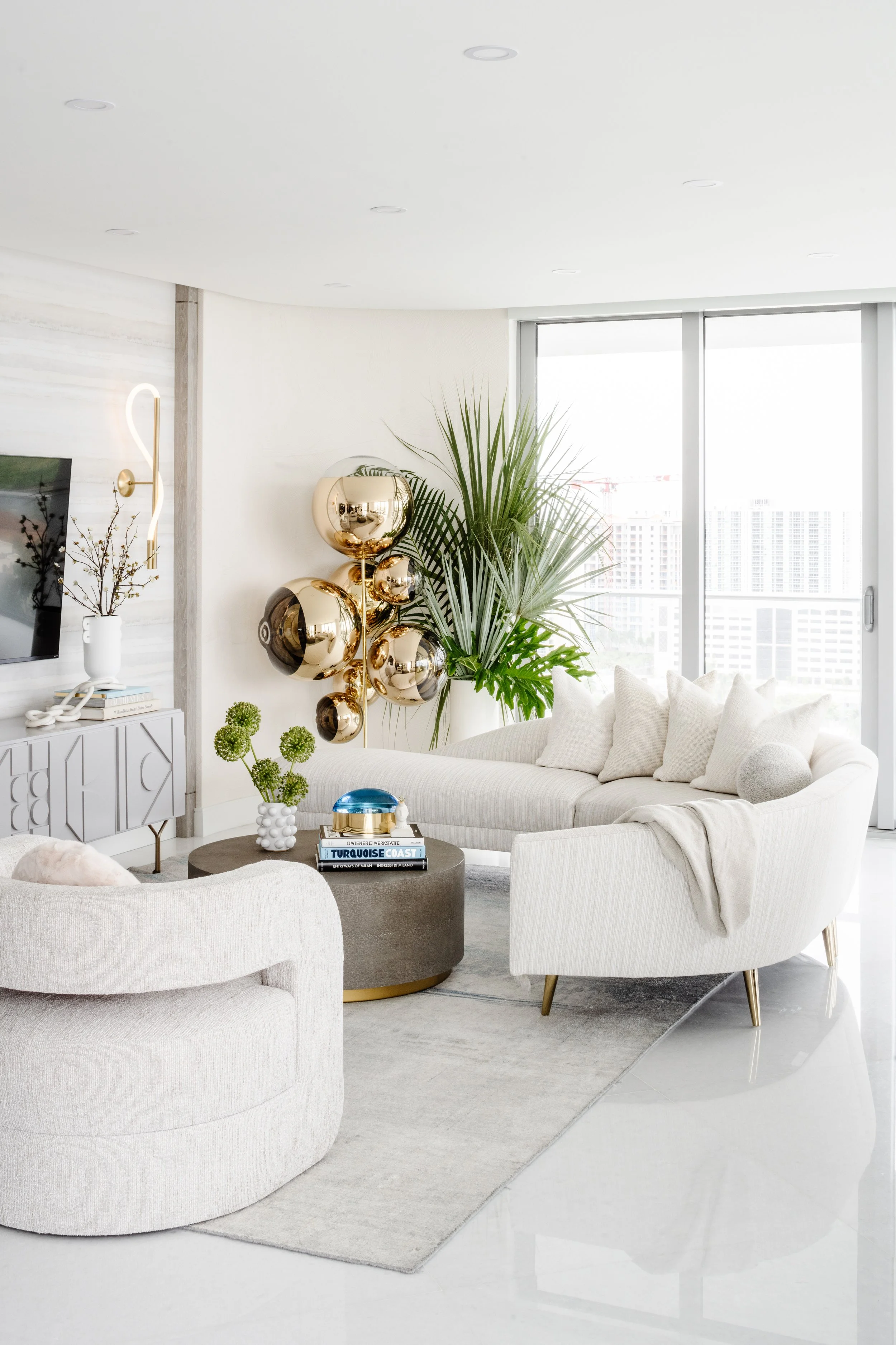 LUKE LAMP CO | SCONCES