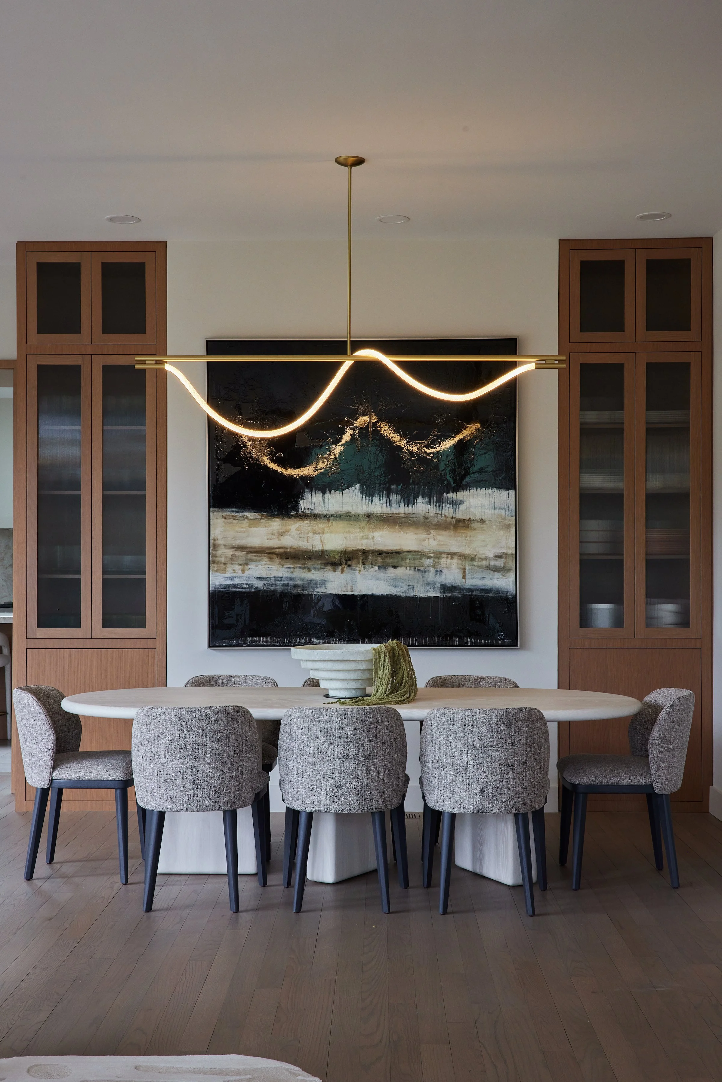 LUKE LAMP CO | CHANDELIERS