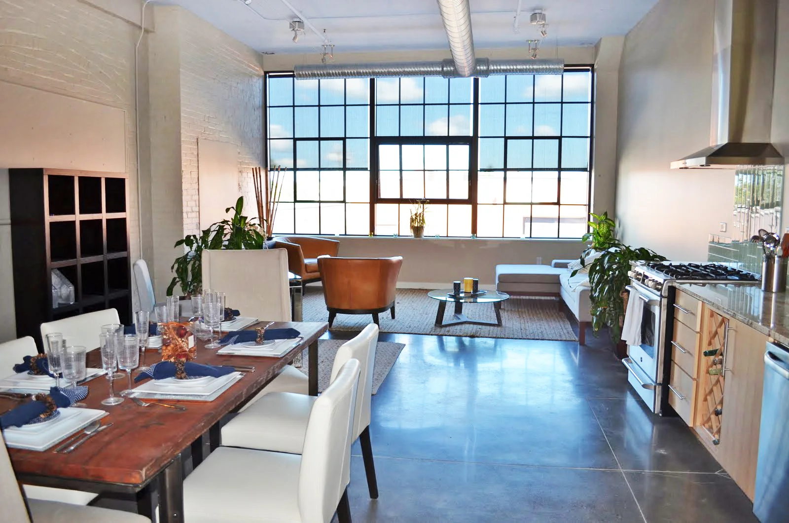 Carmina Wood Design - Page