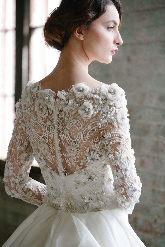 Choosing The Right Lace for Your Custom Wedding Gown: A Guide to Bridal ...