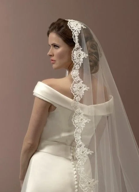Mantilla: The Spanish Veil — NK Bride