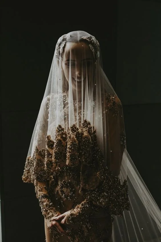 Mantilla: The Spanish Veil — NK Bride