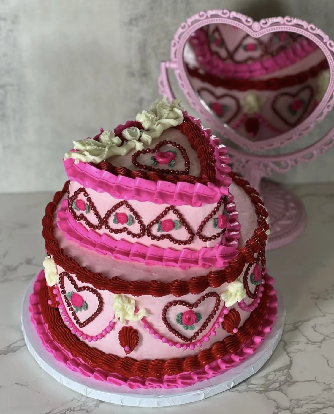 A Modern Take on Vintage Wedding Cakes — NK Bride