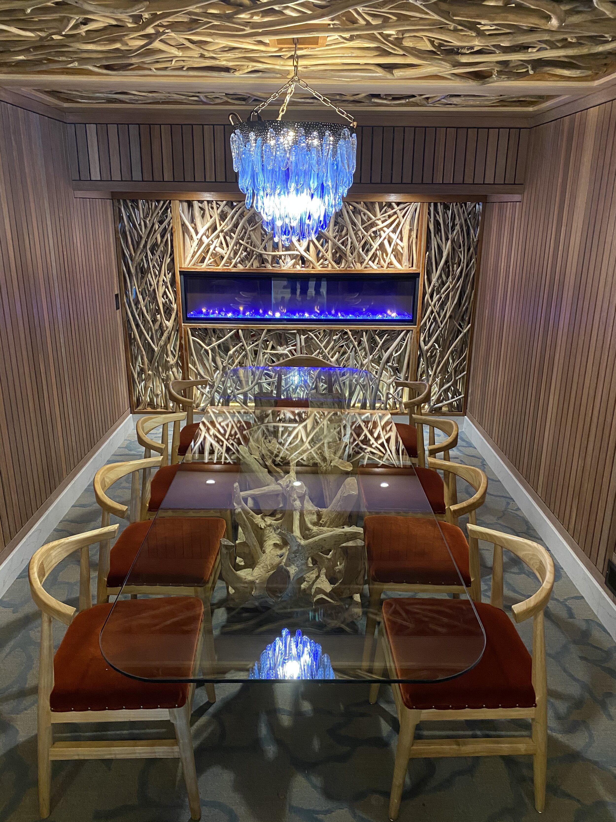 GLOBAL CUSTOM FURNITURE