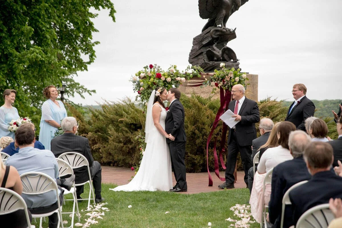 The Commodore Bar & Restaurant | Saint Paul, MN