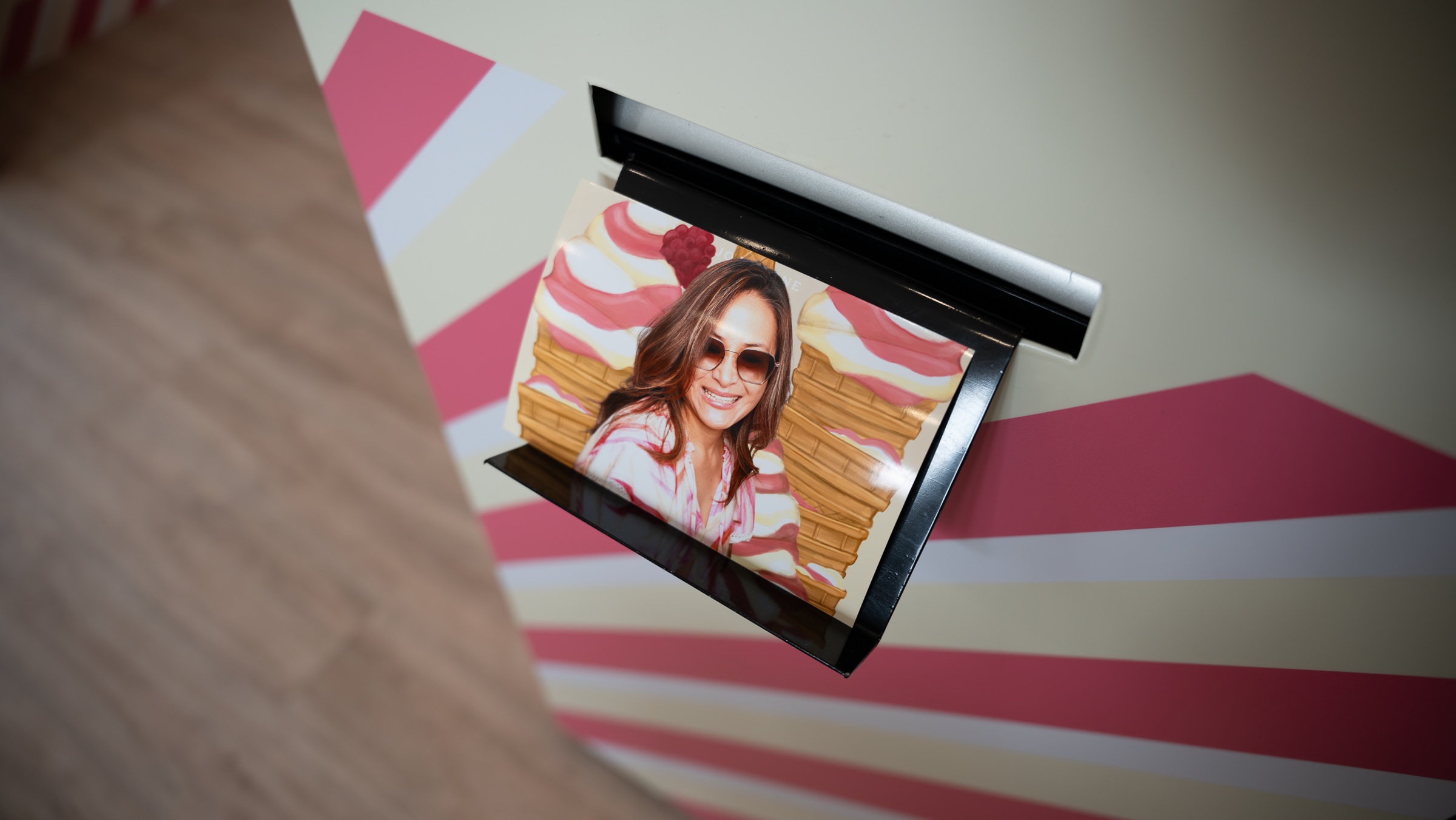 Snaptique | Retro Photo Booth Rental