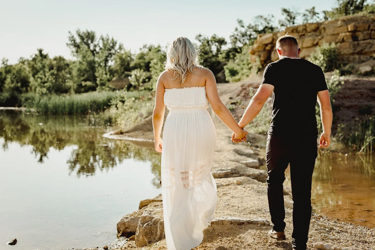 Beth & Nathan Love Story - Stonewall Quarry Park — Black & Gold Photography