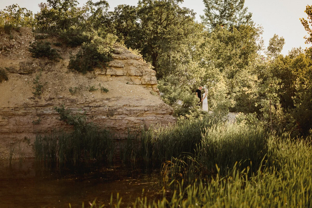 Beth & Nathan Love Story - Stonewall Quarry Park — Black & Gold Photography