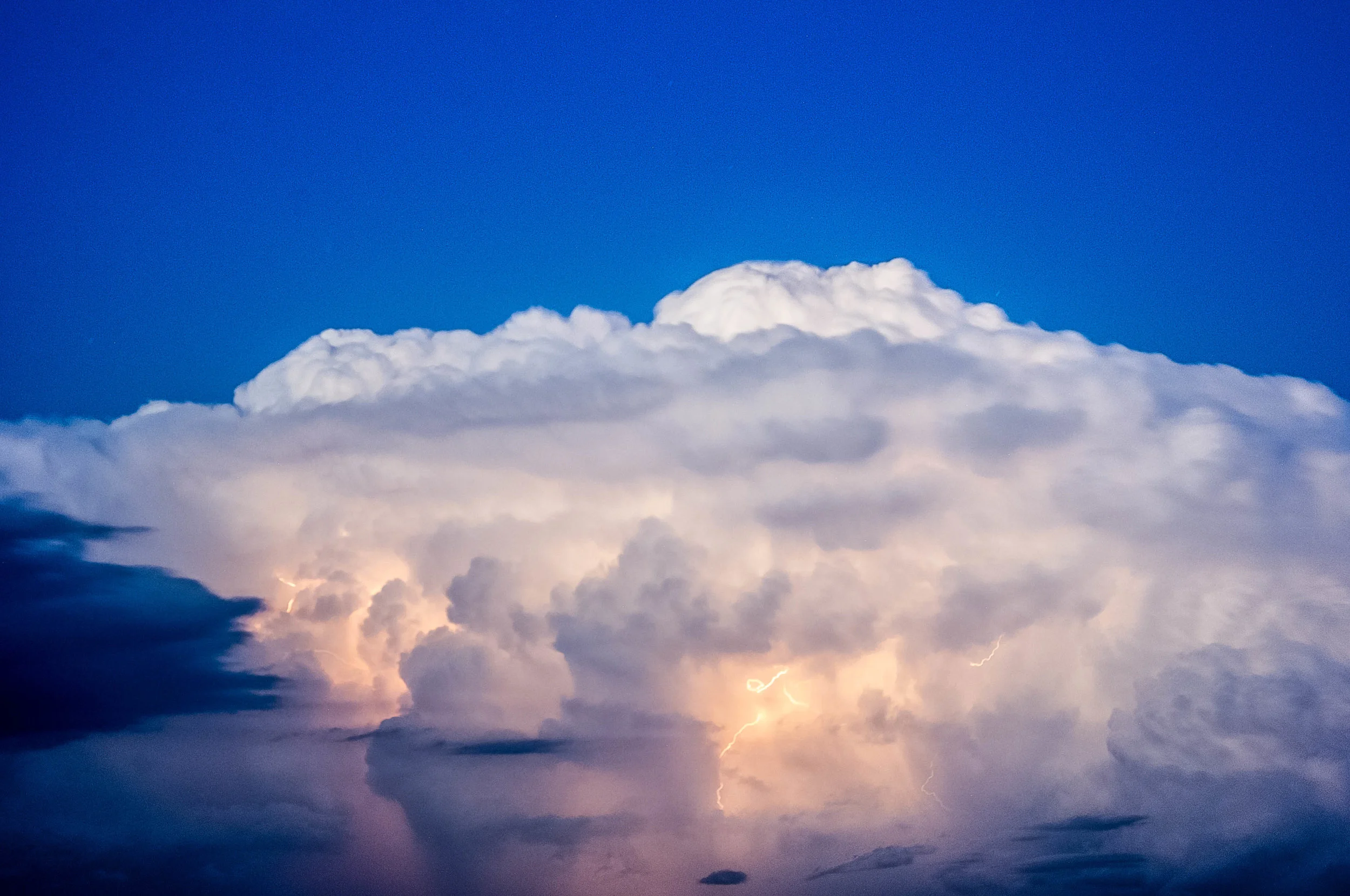 Storm Chasing Tours — Jason Weingart Photography