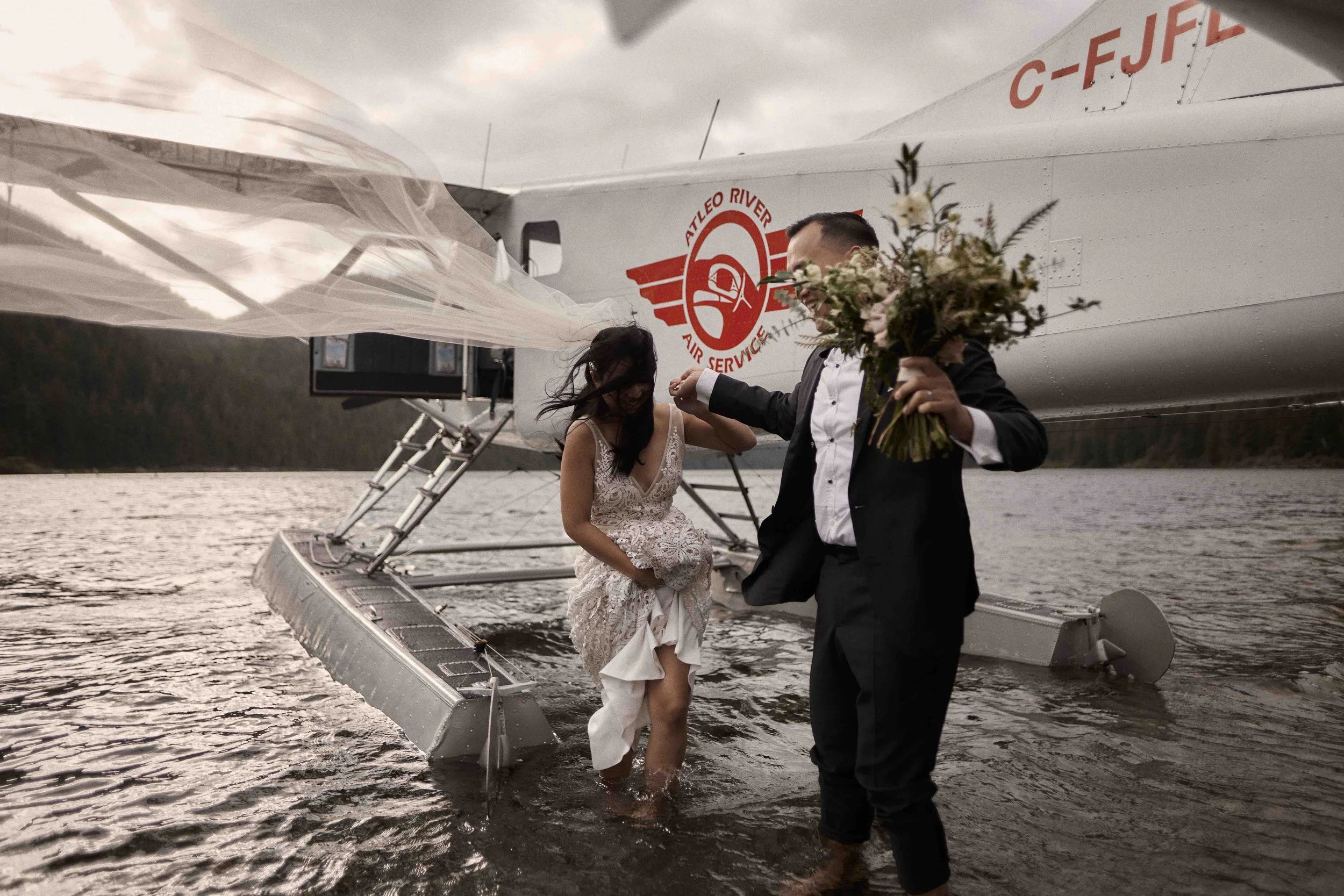 Aaron Daniel Films: Ontario Wedding Videography