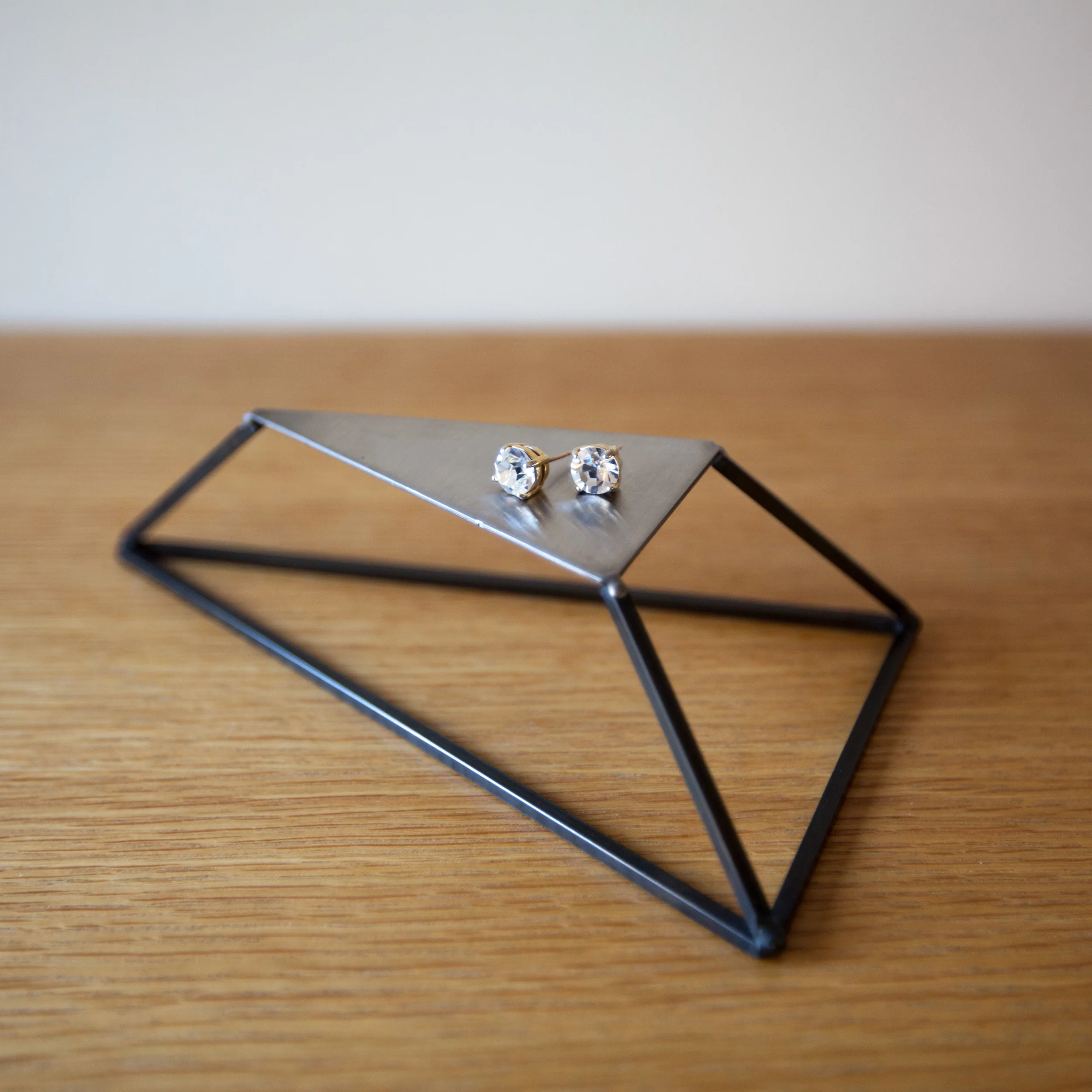 Prism Stand — Zai Divecha