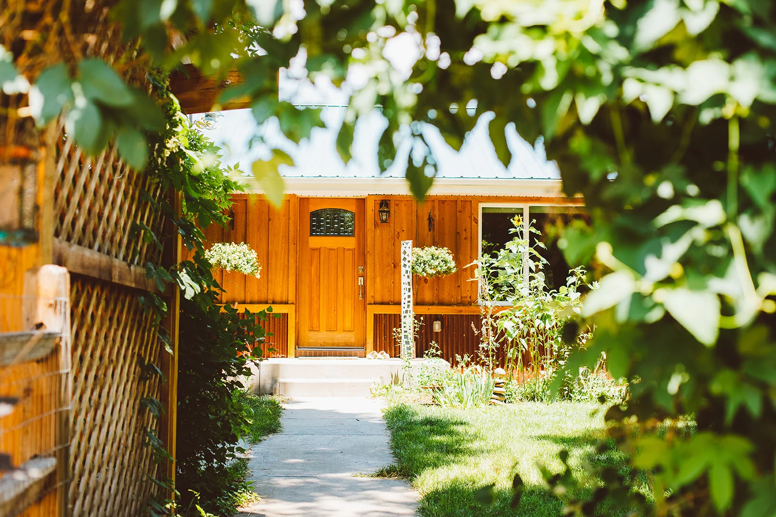 The Farmette — The Lyons Farmette & River Bend