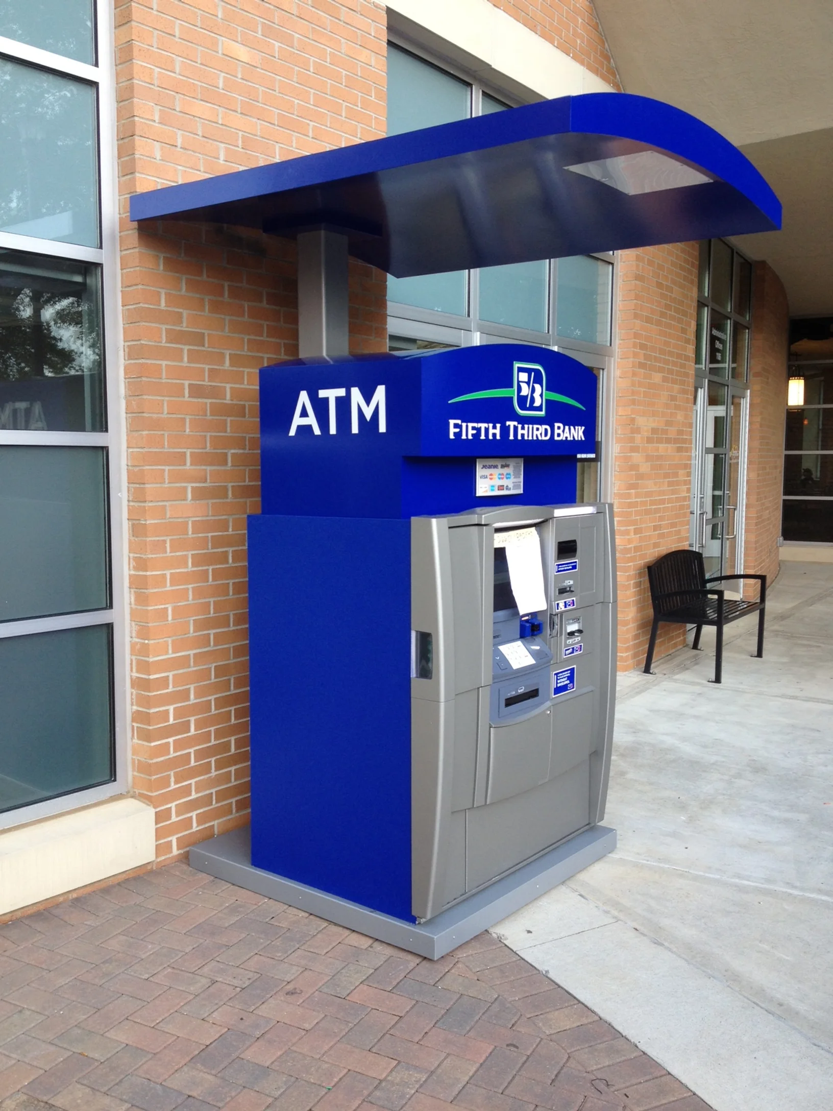 Kiosks & Branding — King Computer