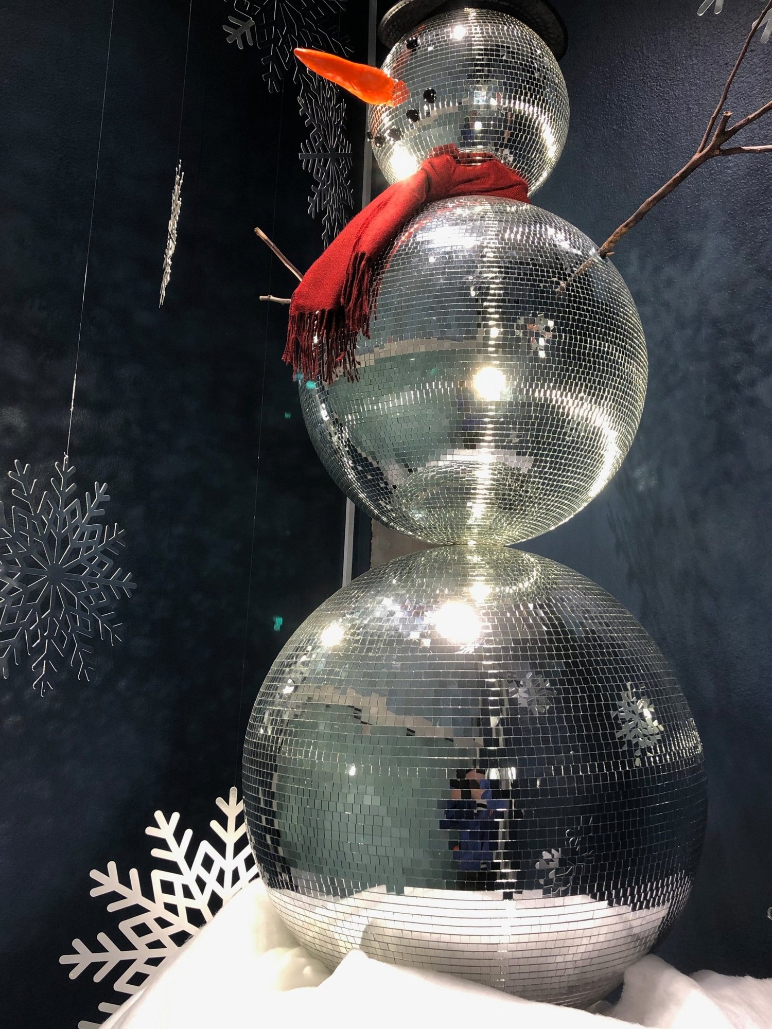 Make It London - Shop window display designs