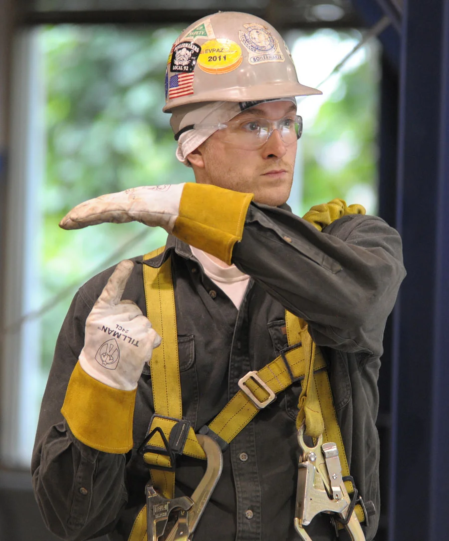 APPRENTICESHIP — THE BOILERMAKER MUSEUM of PHOTOGRAPHY AND FILM