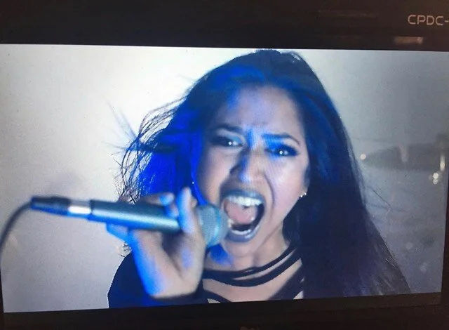 Ronnie Sena's Instagram, Twitter & Facebook on IDCrawl