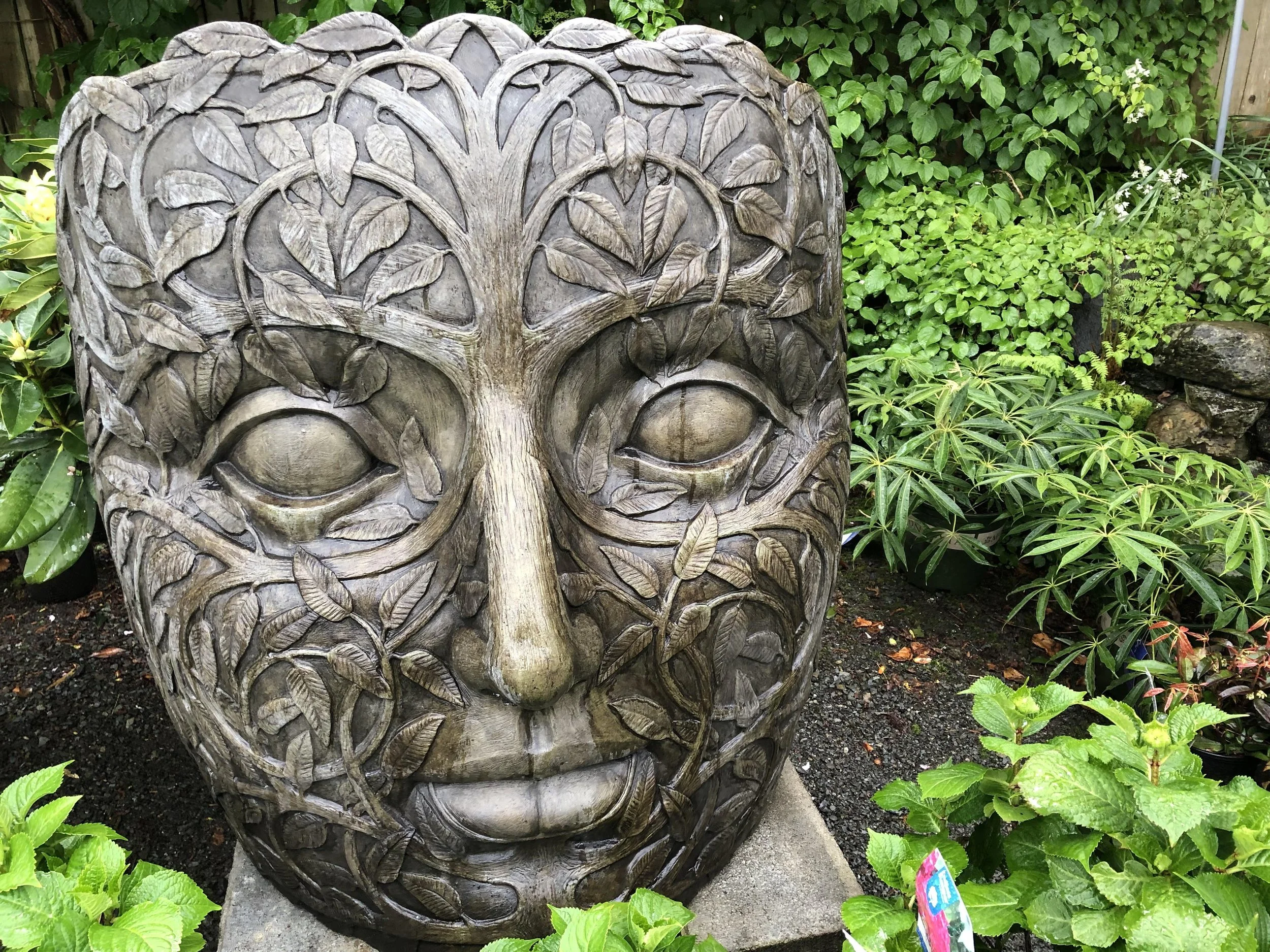 Statuary — Sunnyside Nursery