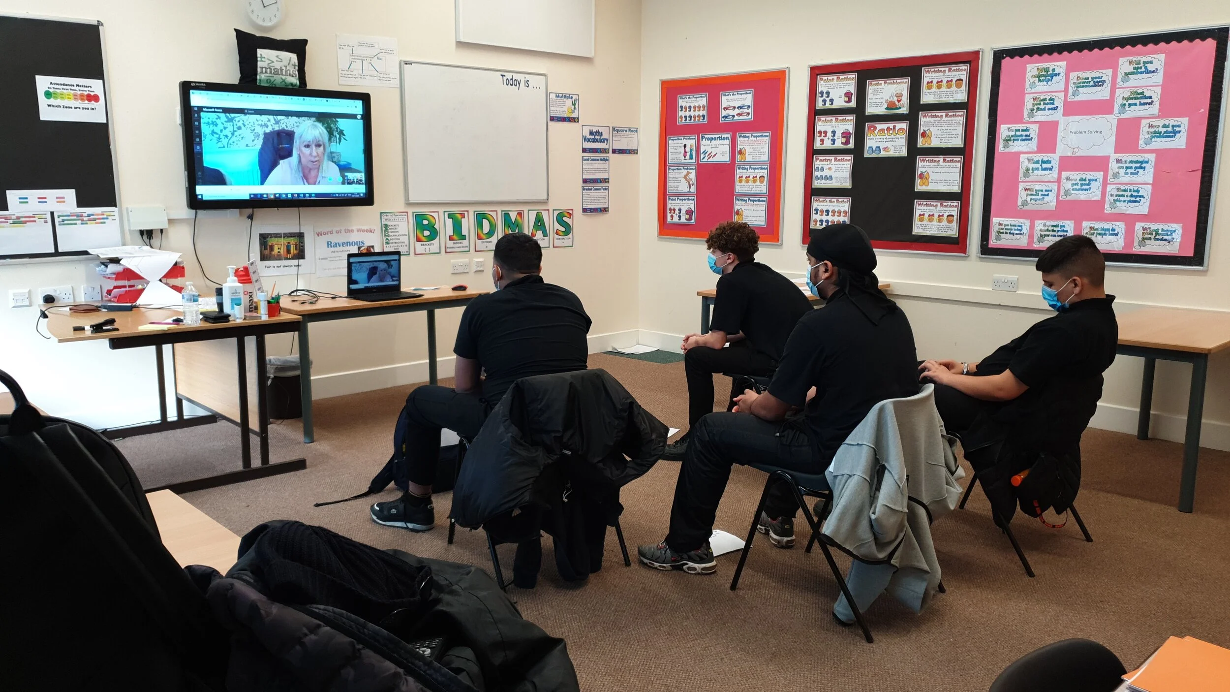 Kingsmead students question Derby North MP Amanda Solloway about crime ...