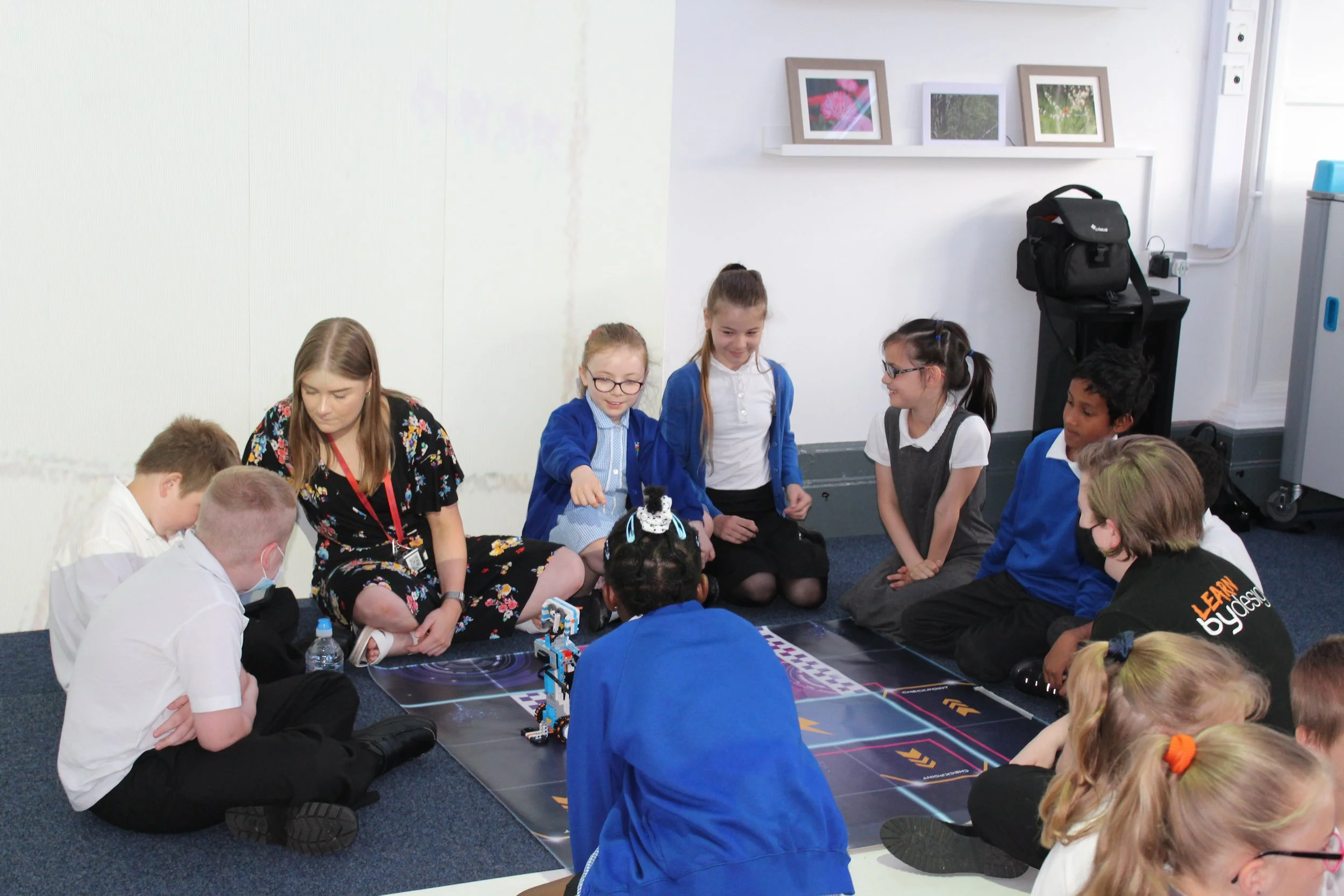 Our Future: Government scheme that aims to connect primary school ...