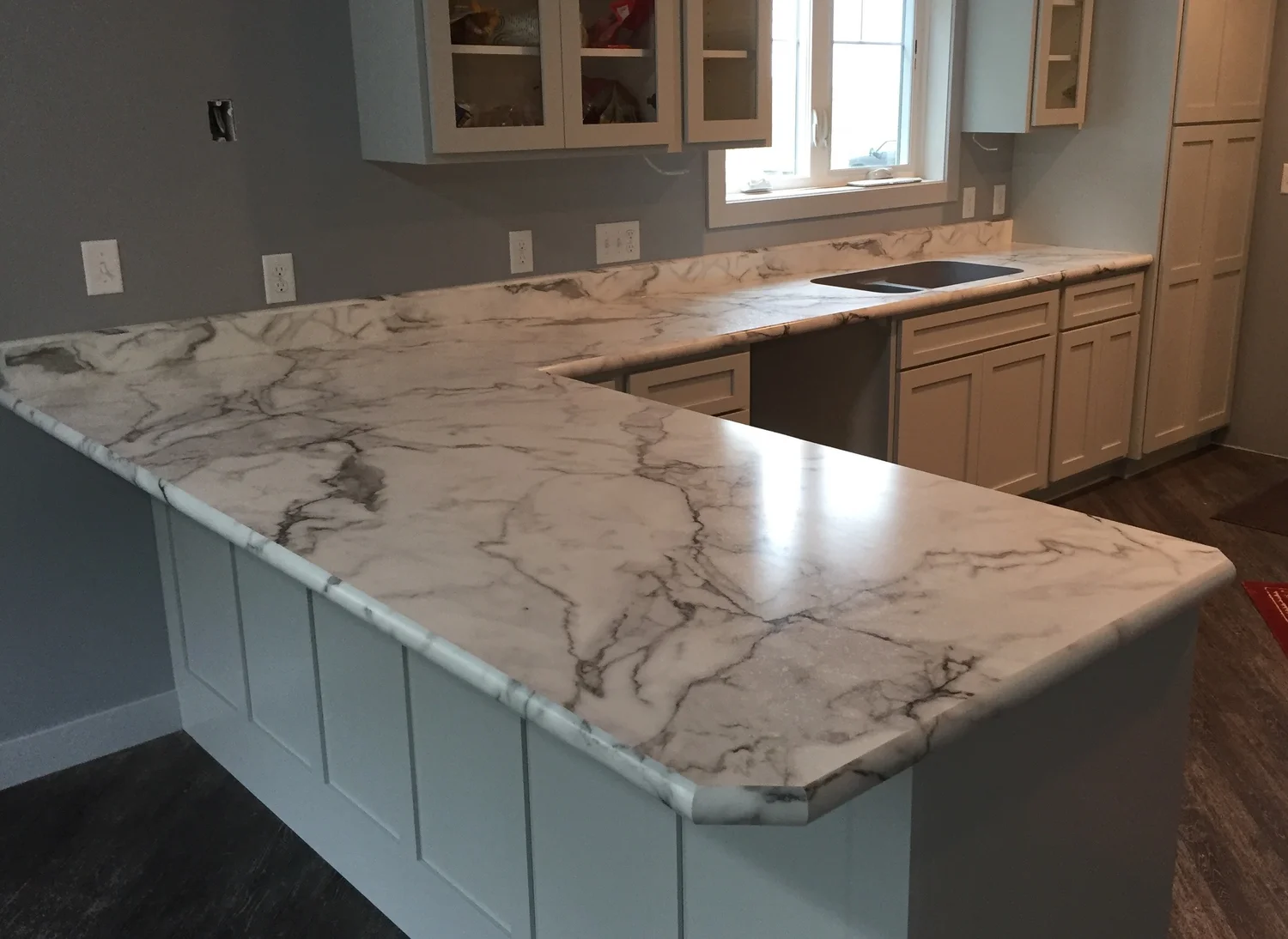 Midwest Bevel Edge
