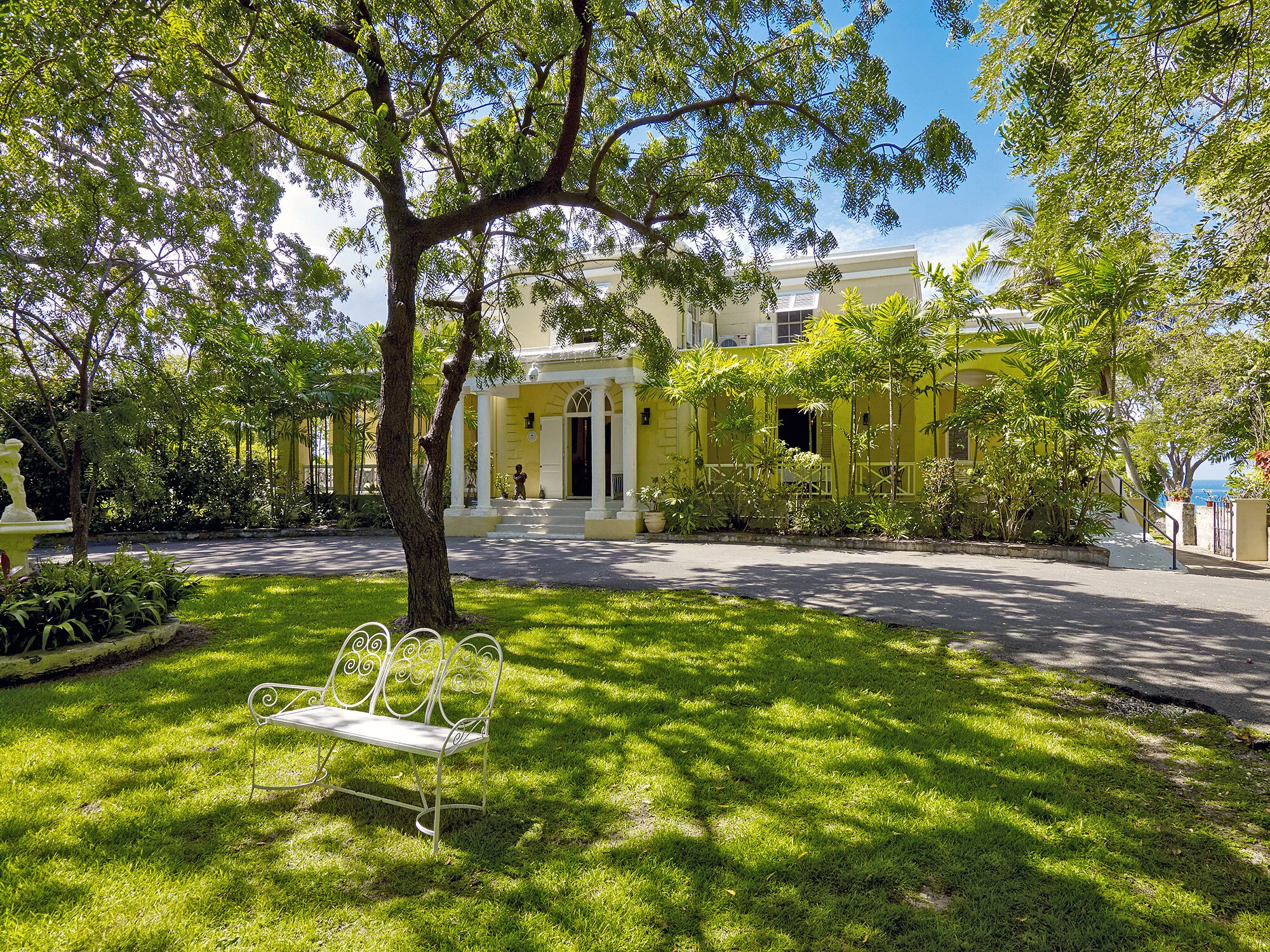 Colleton Great House, Historic Plantation Guest House in the North West ...