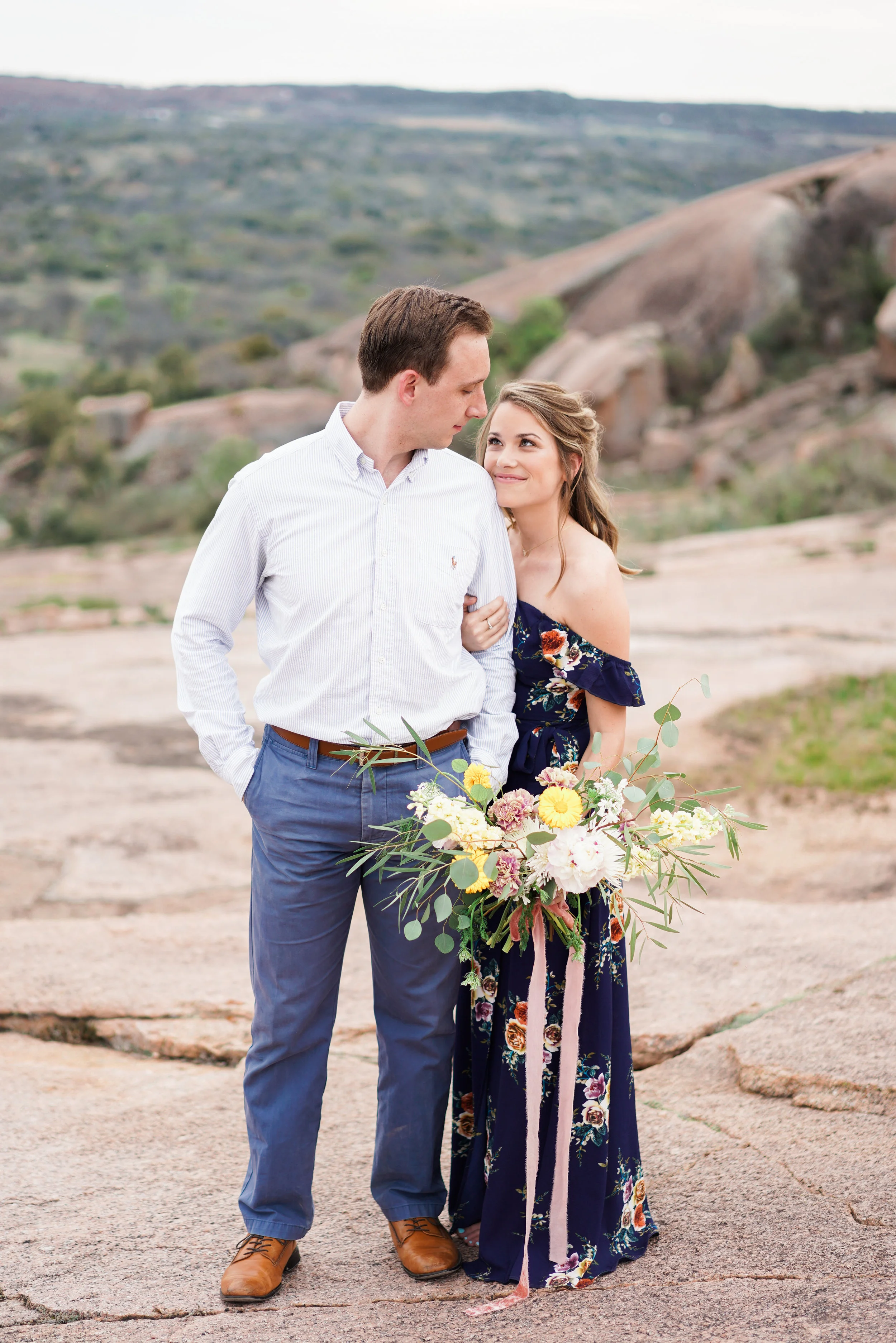 Enchanted Rock Sunset Anniversary Session — Caitlin Rose Photography ...