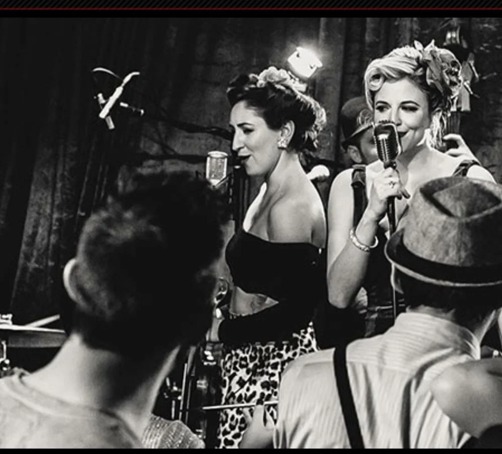 Unique Entertainment — The Band Method