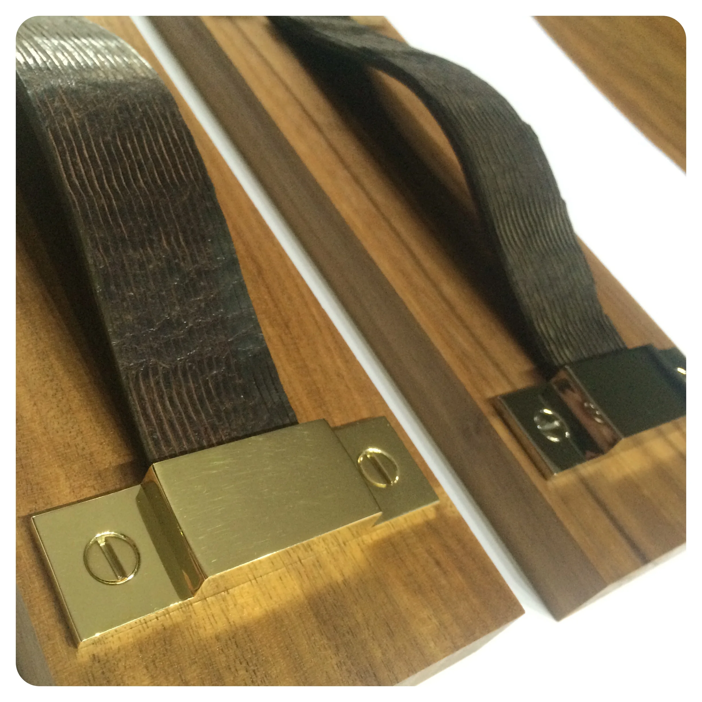 mod strap pull — wilmette leather