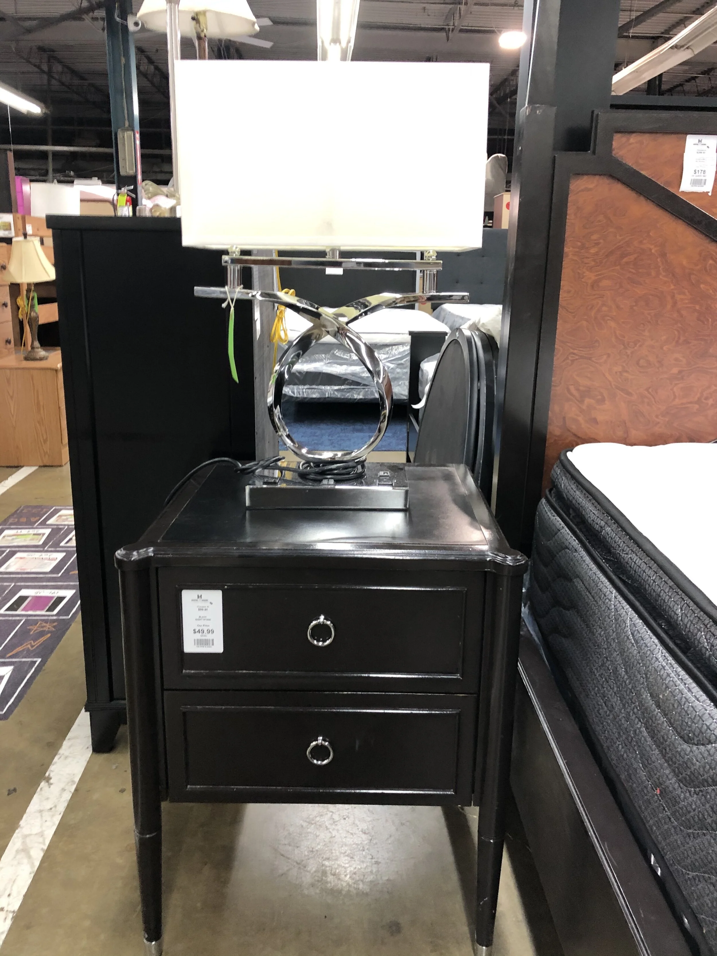 Used Furniture — HOTEL TO HOME