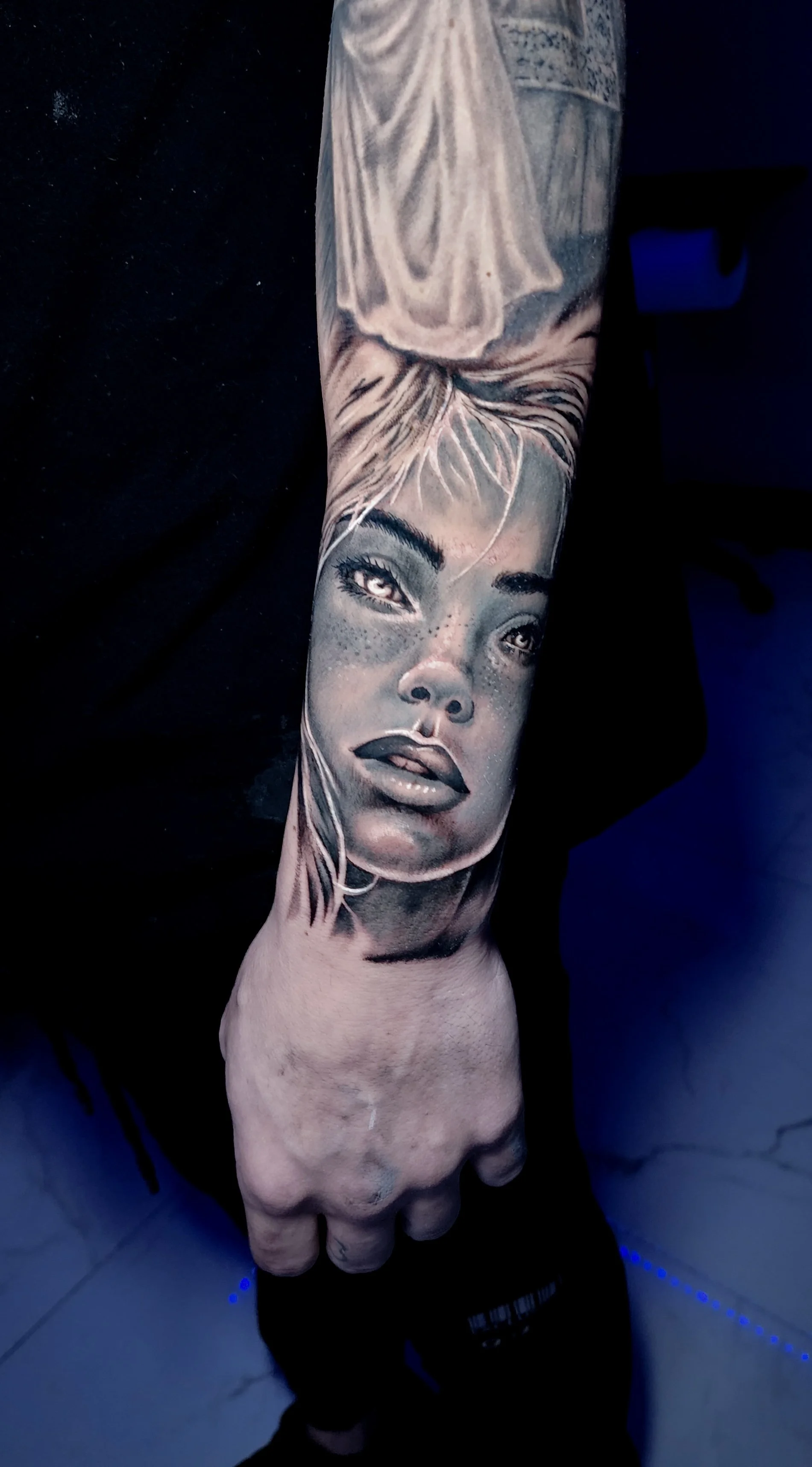 Chicago Ink Tattoo & Body Piercing and microdermals