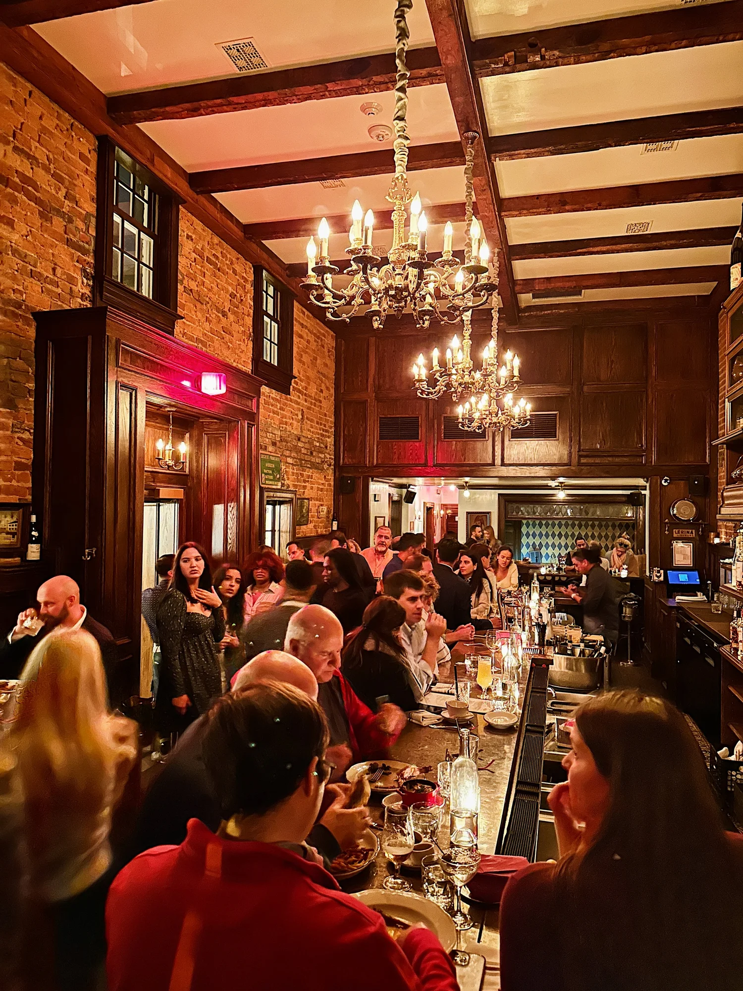 Wine Bar — Chez Billy Sud