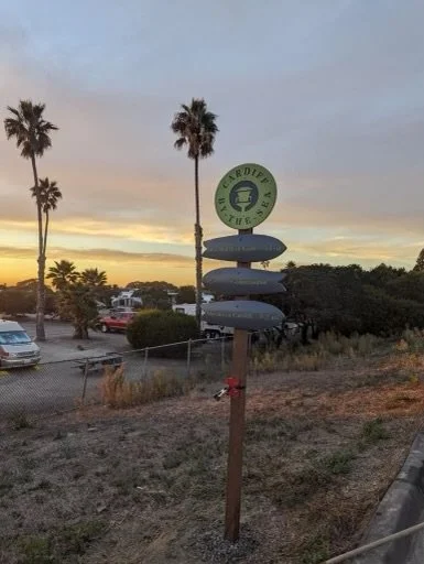 Wayfinding signs — Cardiff 101 Main Street