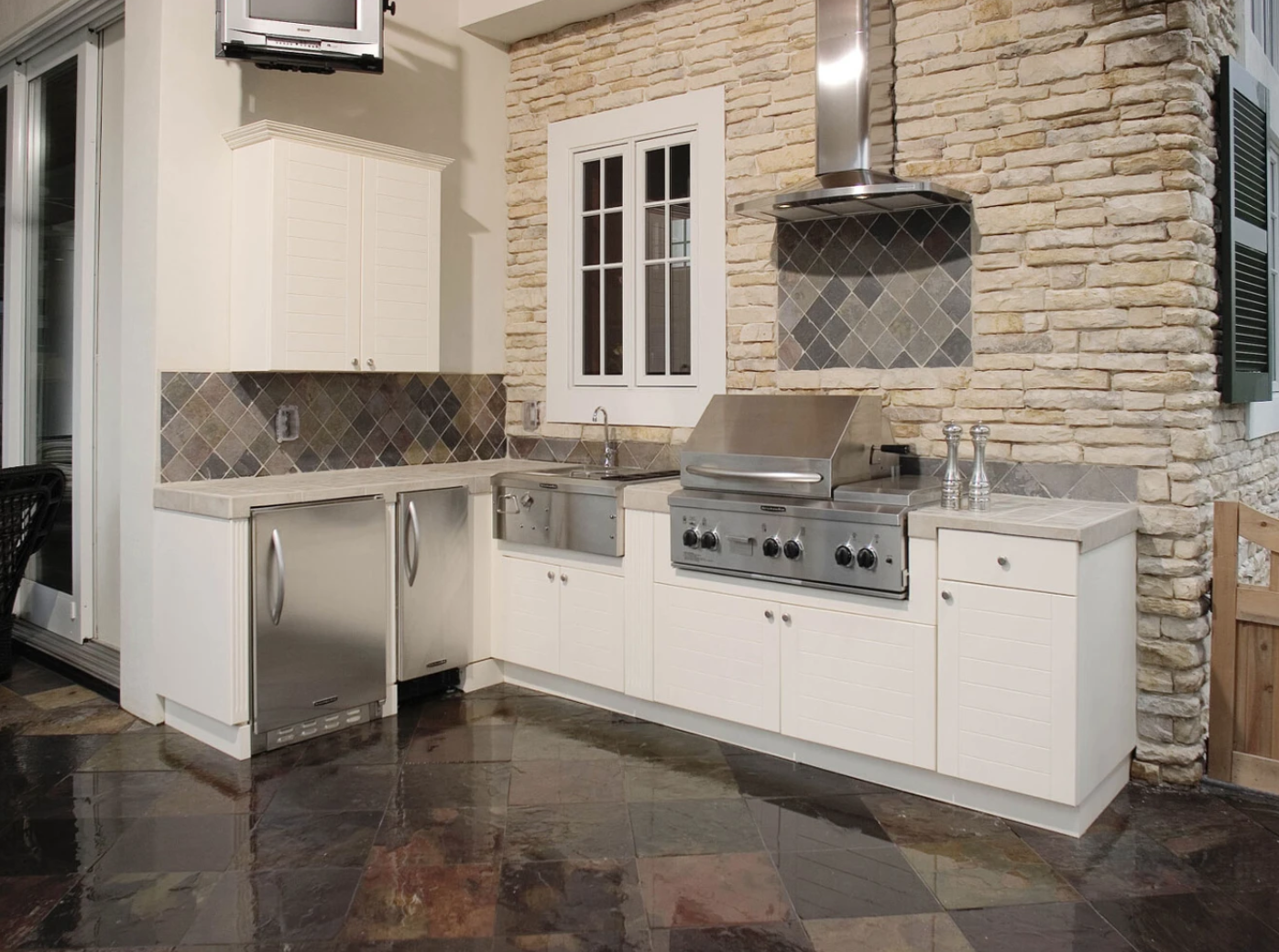 Outdoor Kitchen Kits: A Roundup of the Best Options | Outdoor Cooking ...