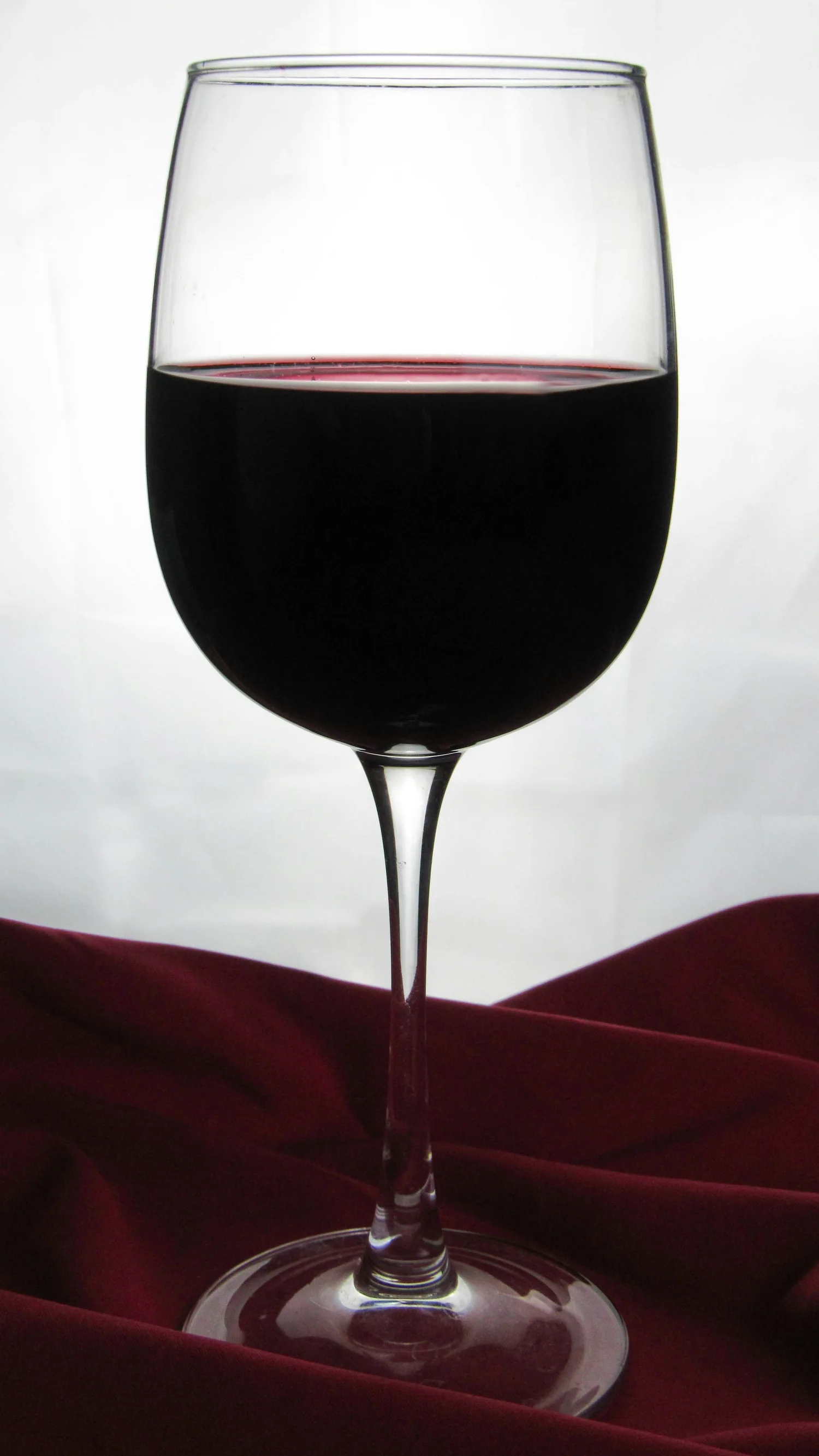 Ever Wonder? What is a Claret Wine? — EverWonderWine?