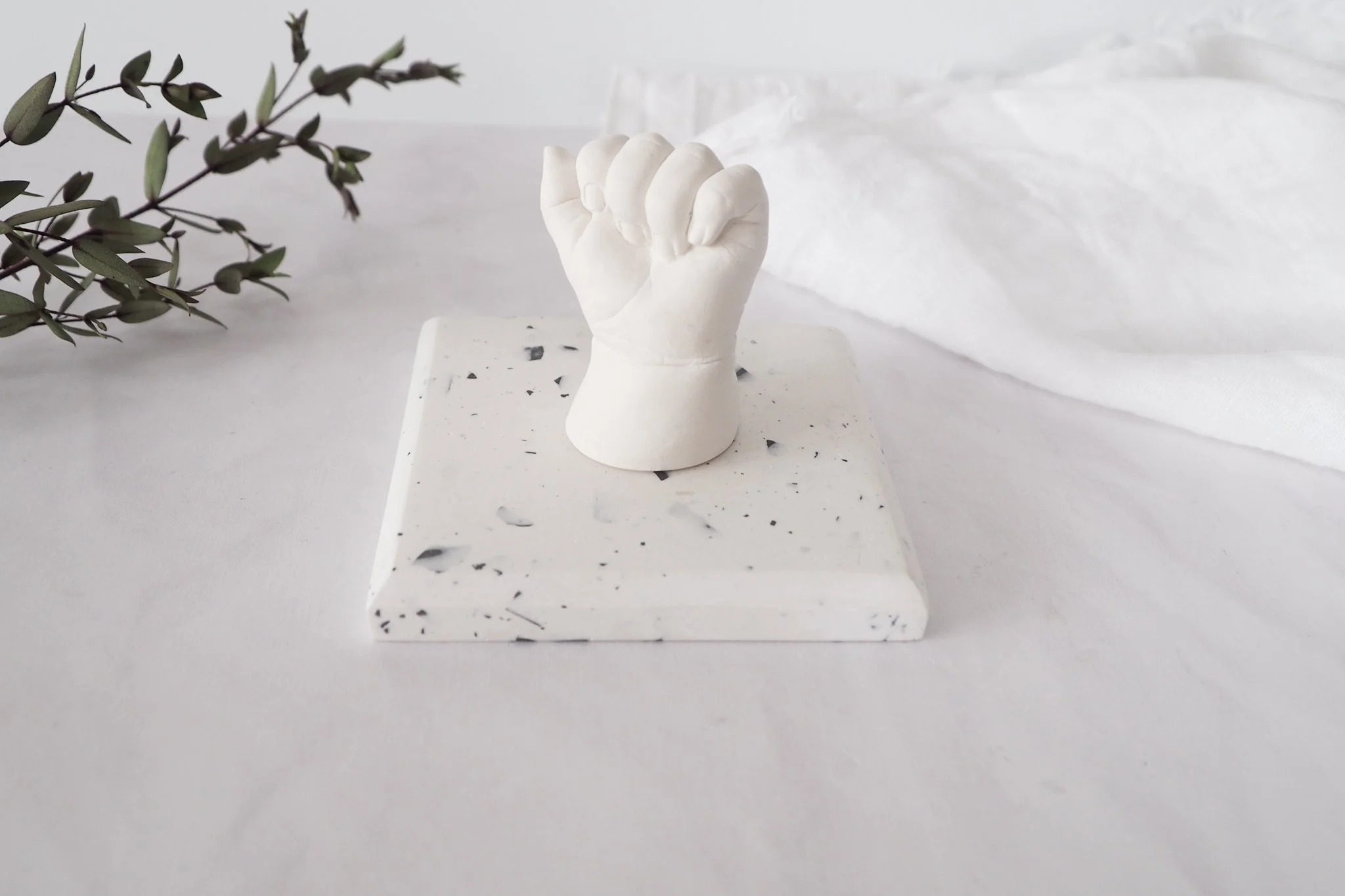 Freestanding casts — Mads & Moodle