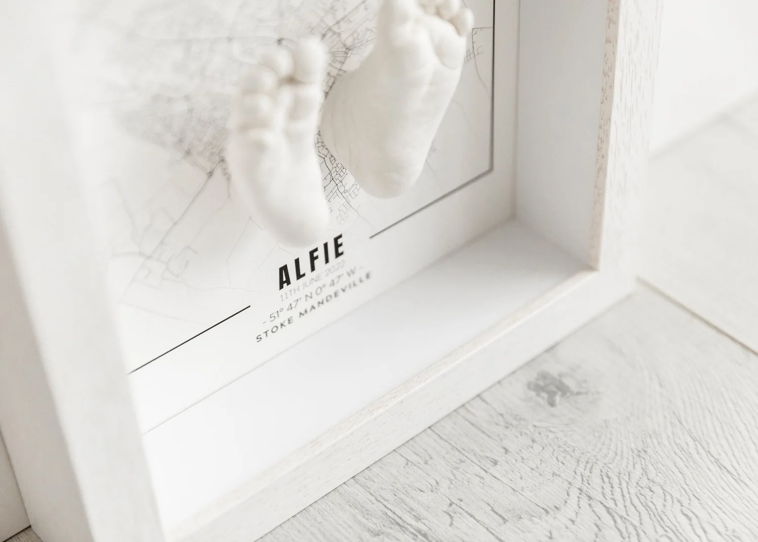 MAP FRAMES — Mads & Moodle