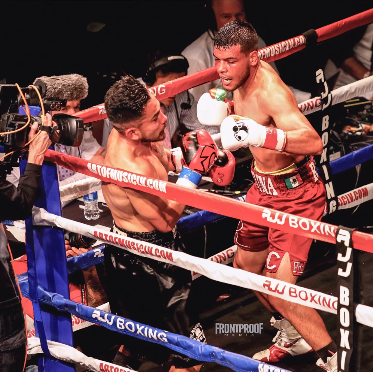 Photos: Roy Jones Jr. Boxing presents Phoenix Showdown: Fight Night ...