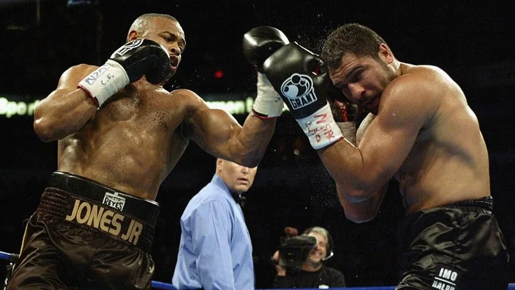 The Fall of a King: Roy Jones-Antonio Tarver 2 Alters Boxing Landscape