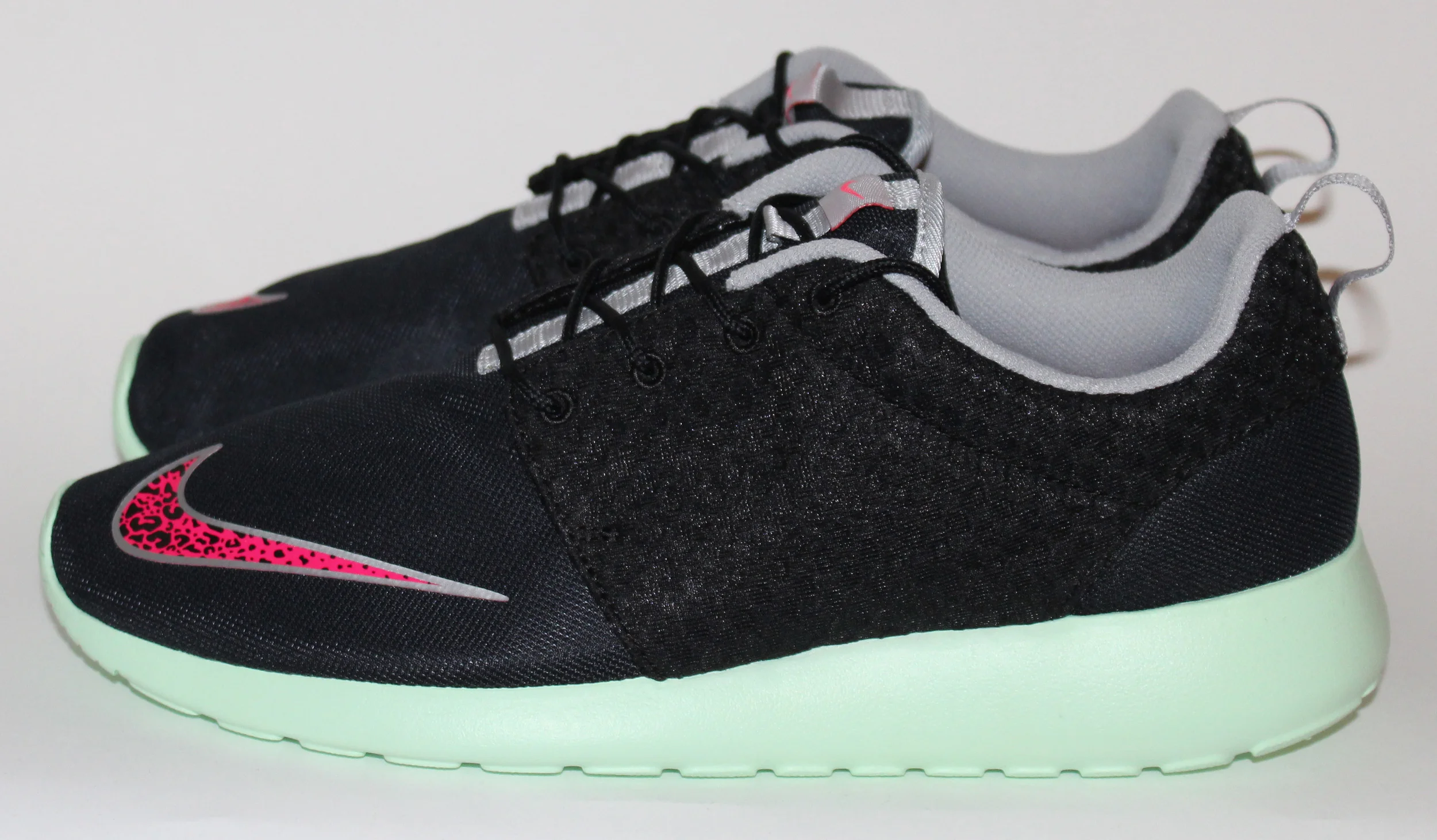 Nike Roshe Run Mens Yeezy