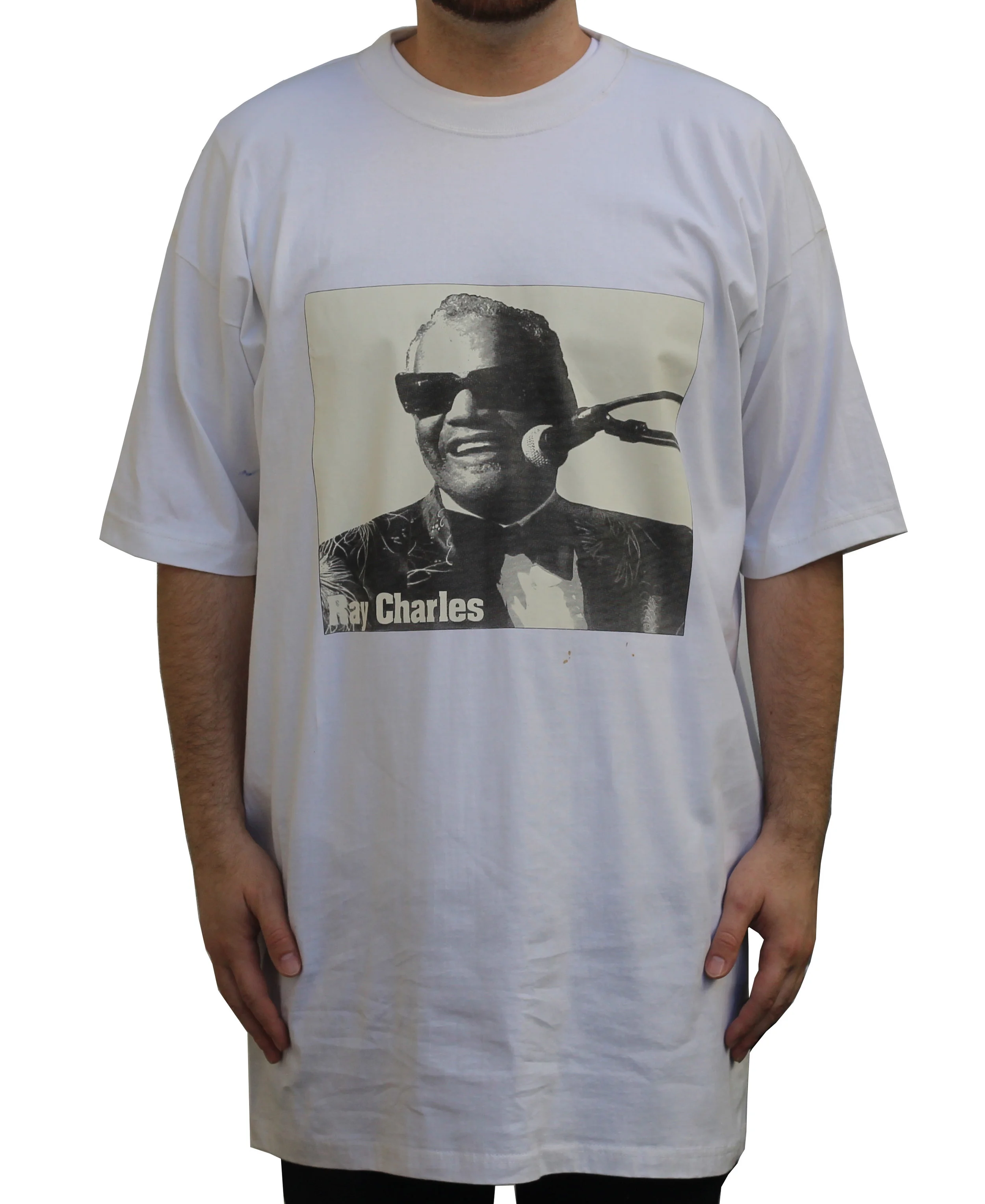 Unlinked t shirts — Roots