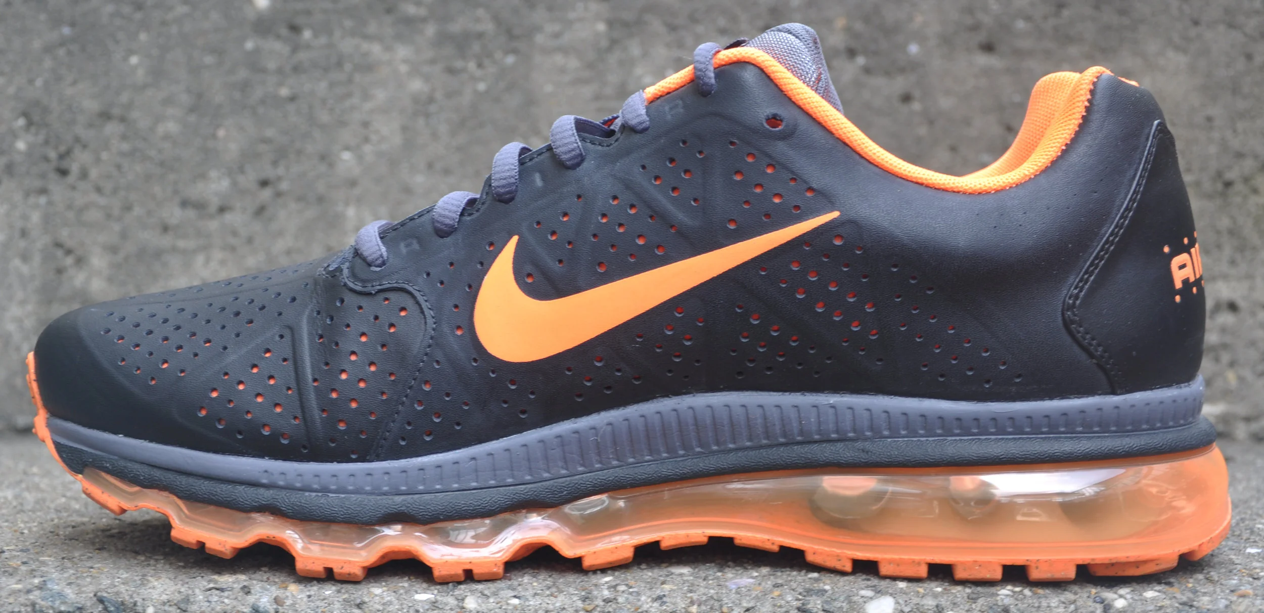 Nike Airmax 2011 Black