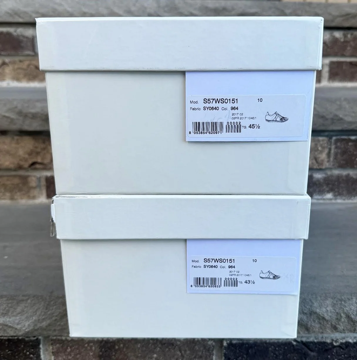 Maison Margiela Replica Light Grey Splatter DS — RootsBK